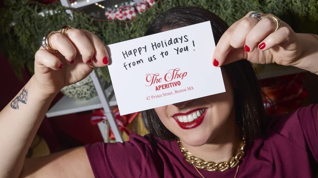 25 Best Business Holiday Card Messages for 2026 | VistaPrint US